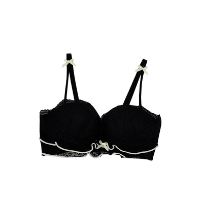 小胸聚拢性感蕾丝内衣女