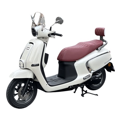 铃木US125CC复古踏板车摩托车