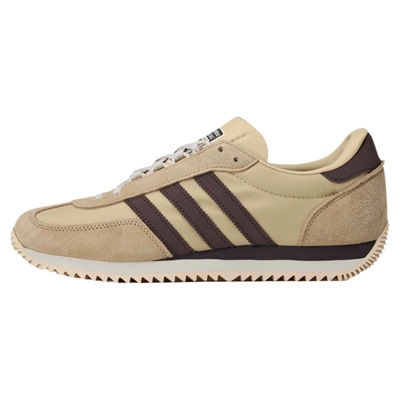 阿迪达斯防滑耐磨联名跑鞋