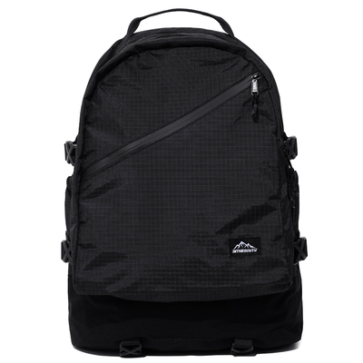 INTHESOUTH新款轻便双肩包男潮牌大容量休闲大学生书包女旅行背包