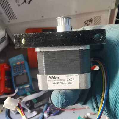 Nidec  步进电机   KH4238－B95601