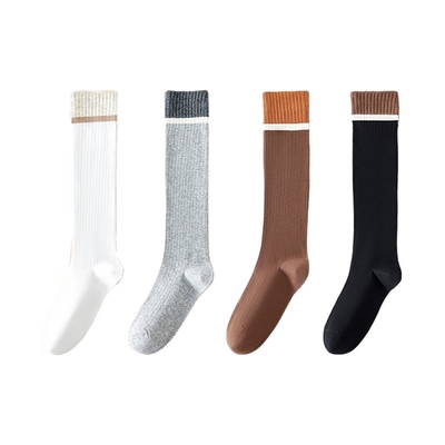 真维斯女装复古撞色高筒长筒袜