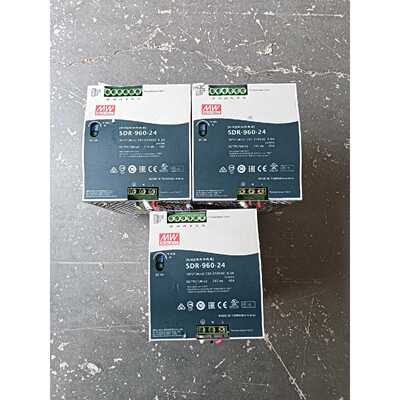 议价拆机明纬SDR96024成色如图面子了有一点磕碰维修