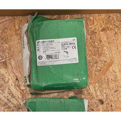 Schneider Electric  XPSABV11330P  Preventa XPS EmergencyStop