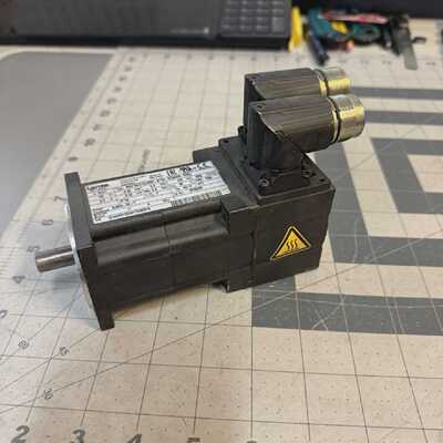 LENZE MCS 06c41lc40B0b11nST5S00NR0SU
