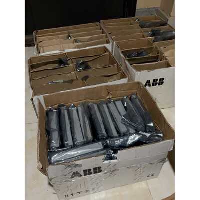 议价-综合保护器 REM615  DIS0012