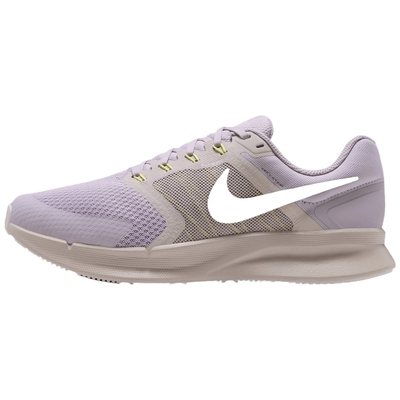 NIKE耐克女鞋RUN SWIFT 3舒适百搭运动训练跑步鞋DR2698-021