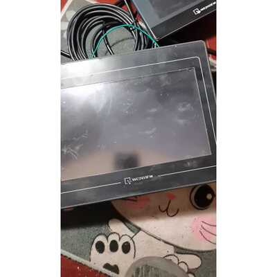 议价-威纶TK6100i v5wv触摸屏，但显示有几处彩斑
