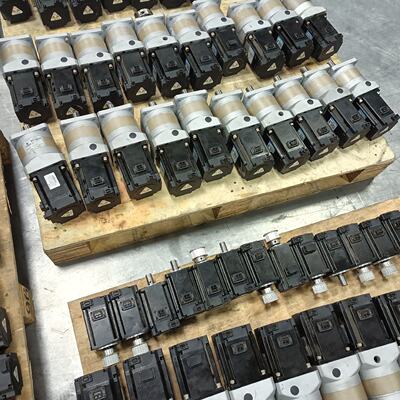 议价Xinjie 400W 750W Servo Motor Bus Pulse Motor All Availab