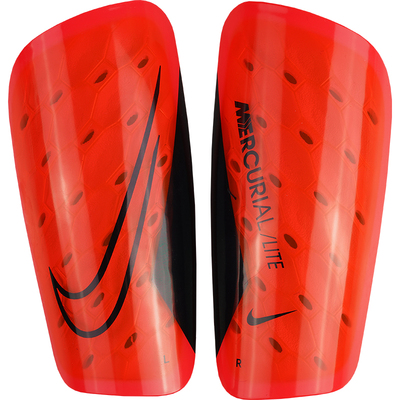 NIKE刺客插板带袜套护腿板