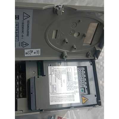 议价SD326DU25S2施耐德变频器全新原装现货需议价