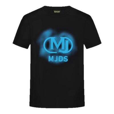 JEDOSS/爵迪斯男装2025春夏新款字母喷洒光晕胶印短袖T恤微阔203