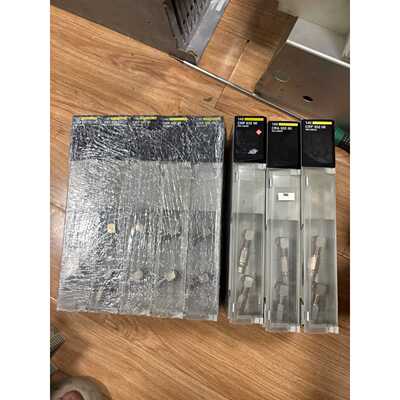 140CRA93200 140CRP93200 施耐德PLC模块 工业自动化配件