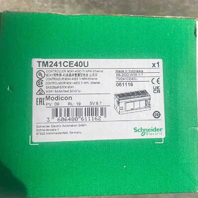 议价施耐德TM241CE40U控制器模块全新原装正品40点输入输出PLC