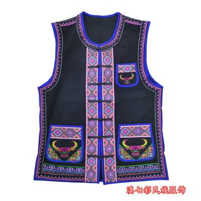 精品男士绣花帆布牛头白族马褂