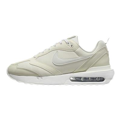 耐克女运动休闲气垫缓震跑步鞋