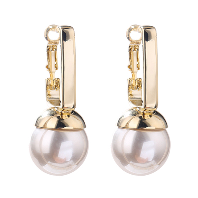 个性气质珍珠大耳环S925银针耳扣