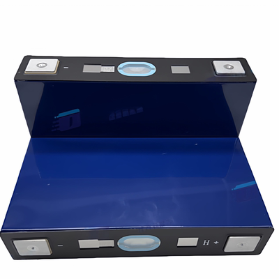 中航3.7v147/169ah三元锂动力电