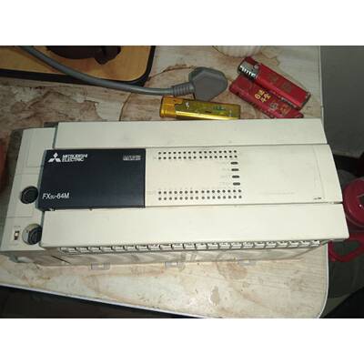 三凌PLCFX3U64MTESA正常拆机实物拍摄合