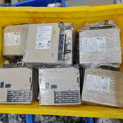 溢价-SGDV-1R6A11B，安川伺服驱动器200w，配套电机也