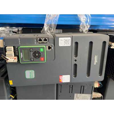 议价施耐德变频器ATV340D18N4E18.5KW维修