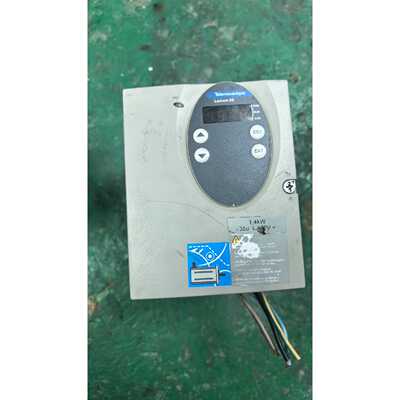 议价施耐德驱动器LXM05AD14N4