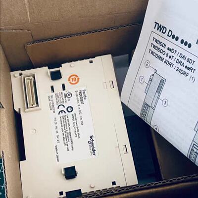 议价TWDDDI8DT施耐德twido系列PLC扩展模块 全新现货