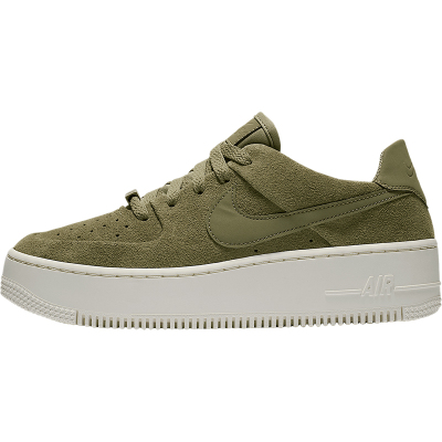耐克女子空军一号经典板鞋