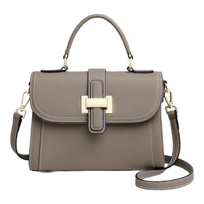 2025新款真皮轻奢斜挎女包