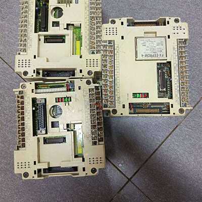 售前询价PLC控制器 型号FX2-24MT、FX-1GM、FX1