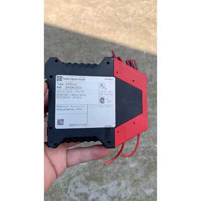 安全继电器XPSAC3721—议价