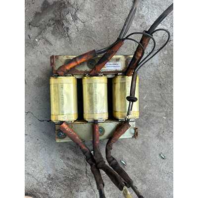 议价510变频器160KW电抗器RCHO5651实物图维修