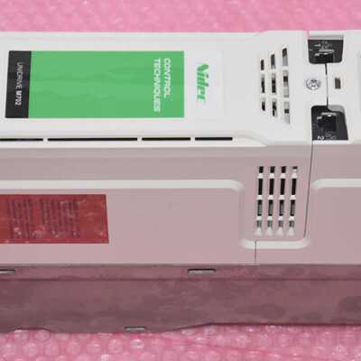 Control Techniques / Unidrive M702-034 00100 A / NIDEC Frequ