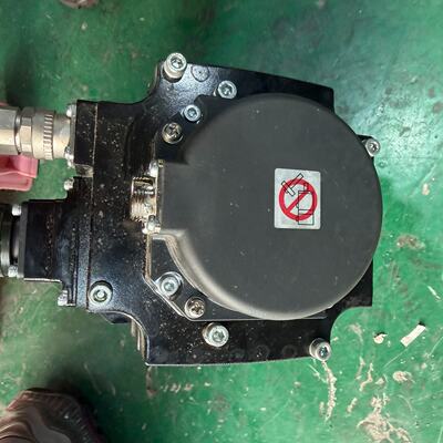 议价Mitsubishi Servo Motor HgSn102bjS100 SecondH Dismled Act