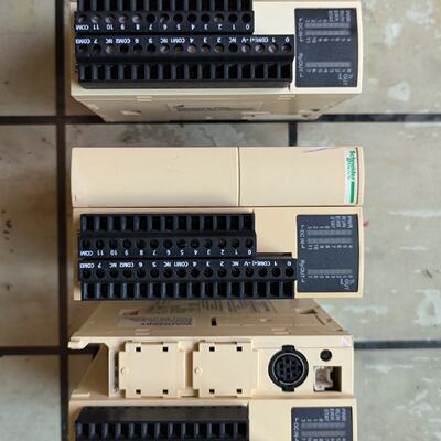 询价-TWDLMDA20DRT 斯耐德PLC twdlmda20d