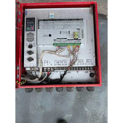 议价日业SUNYE施工电梯变频器BM300BB4T037GB维修