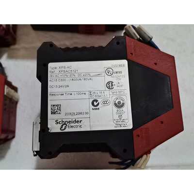 议价施耐德安全继电器XPSACXPSAC5121维修