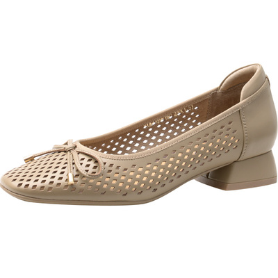 VDVC小众胎牛皮粗跟奶奶鞋