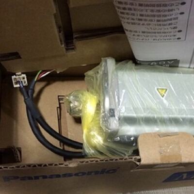 议价议价松下伺服马达750WMSMD082G1U/MSMJ082G1U 现货包邮全新质