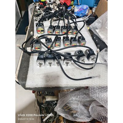 询价下单拆机件步进电机 ARLM66BA，ARLM46AA便宜出售了