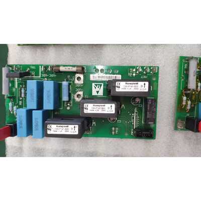 议价丹佛斯变频器 VLT5000 175Z1227 DT9 电流检测板 CSNF141-500