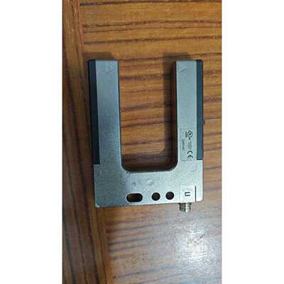 议价BANNER邦纳SLM30P6Q光电传感器二手的实物拍摄维修