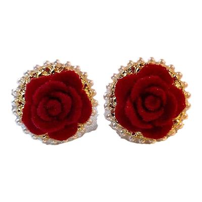 红色植绒花朵珍珠耳钉高级感耳环