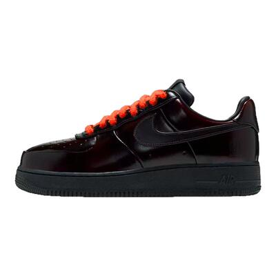 Nike复古空军一号板鞋