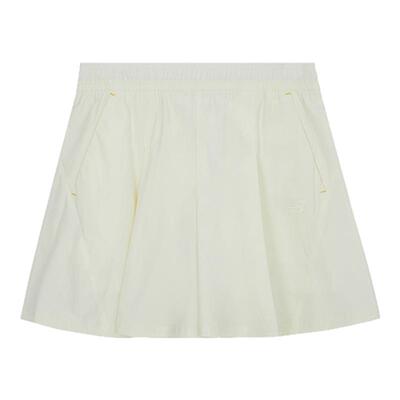 NewBalance短款百搭短裤