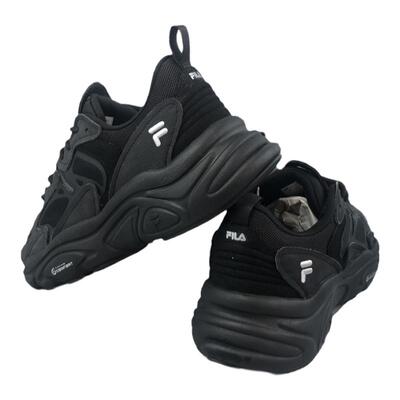 Fila斐乐火星2黑武士缓震老爹鞋