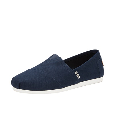 快乐玛丽春季平底纯色透气帆布鞋