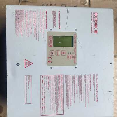 【请询价】德国DEUTRONIC自动充电机快速充电机12V充电机，实物