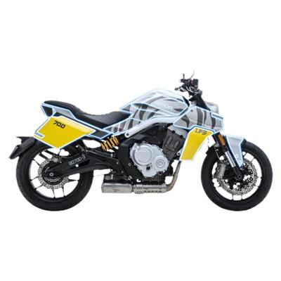 适用奔达唐刀LFS700仪表膜大灯贴