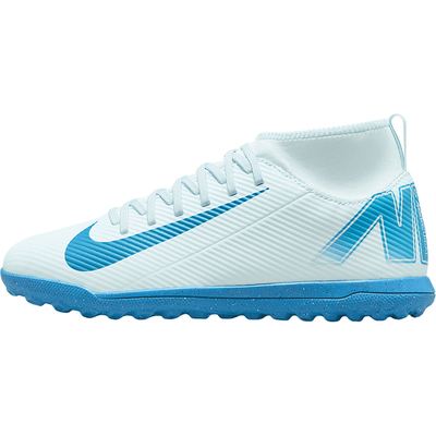 耐克儿童运动中帮足球鞋